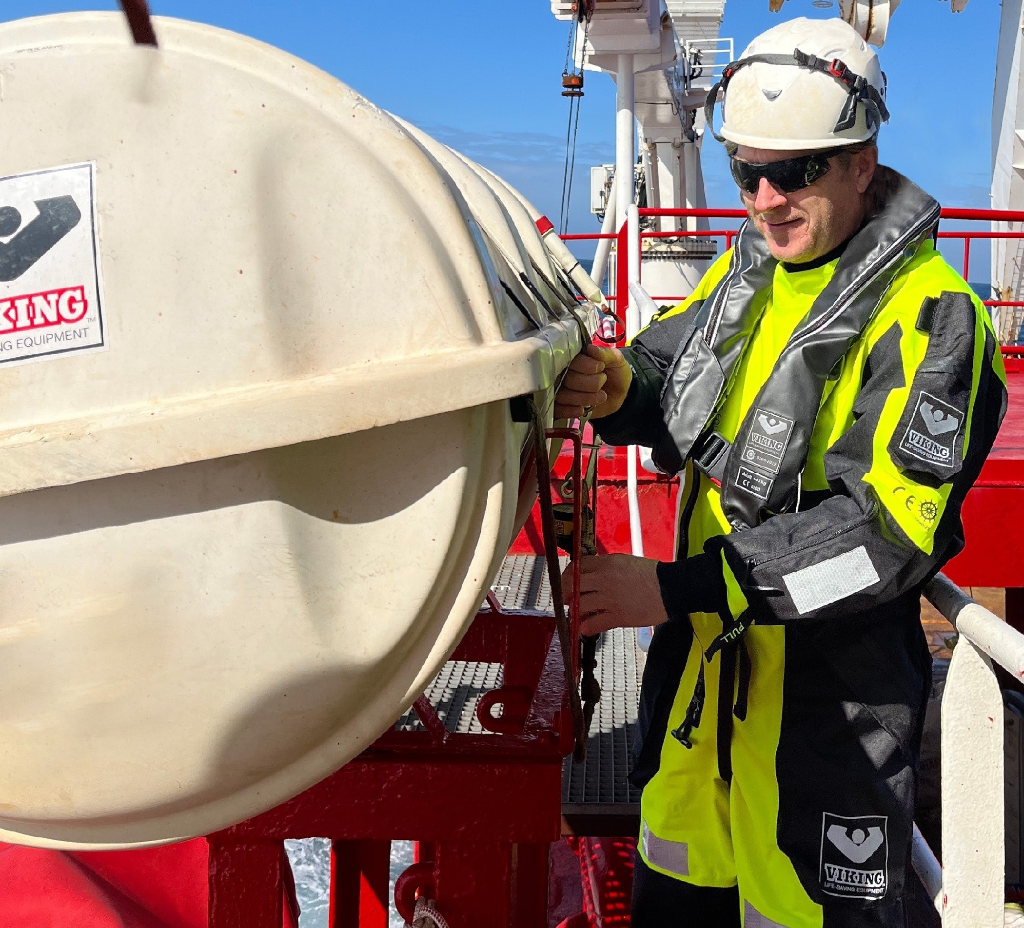 VIKING completes YouSafe™ constant wear range with a Twist for cargo ...